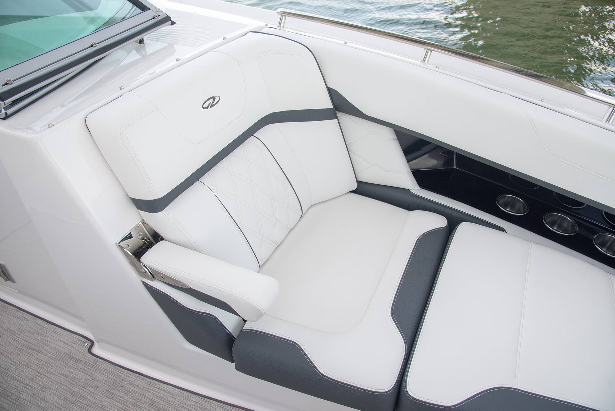 2026 Regal 3300 New Bowrider Boat for Sale in Orillia, Ontario ...