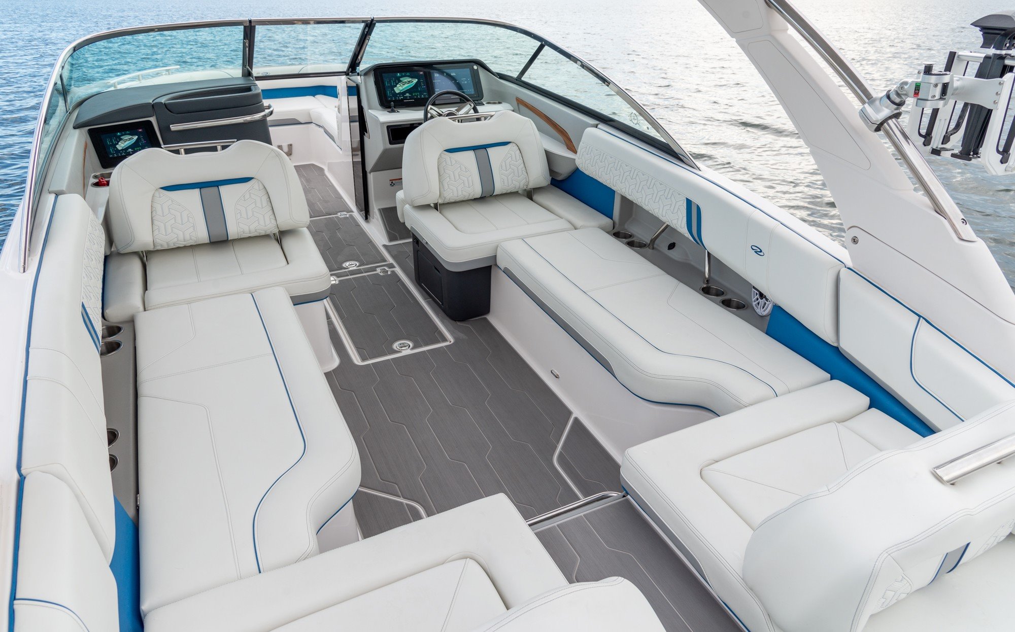 2026 Regal LS9 Surf New Surf Boat for Sale in Orillia, Ontario ...