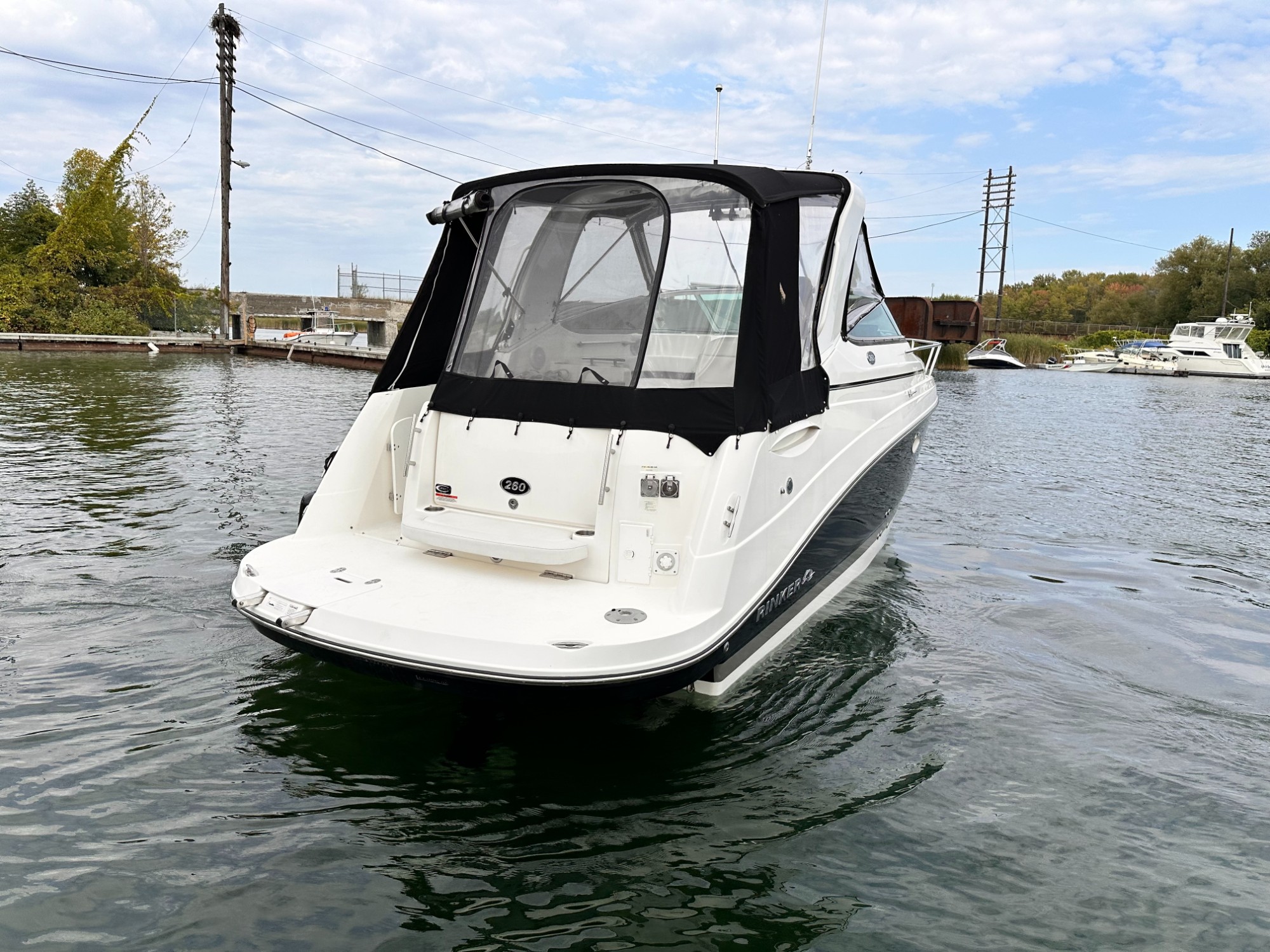 2013 Rinker 260 Express Cruiser Used Express Cruiser Boat for Sale in ...
